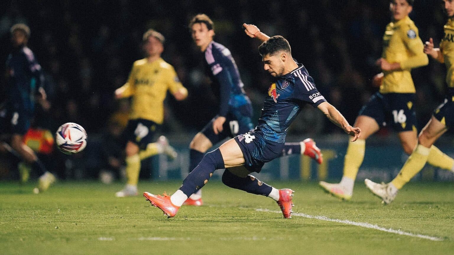 Read • The Square Ball